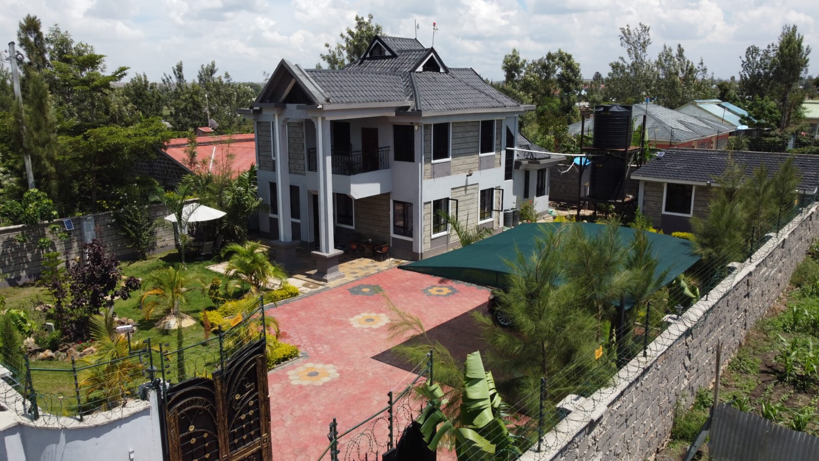 3BR all ensuite Maisonette – Pacific Projects Limited